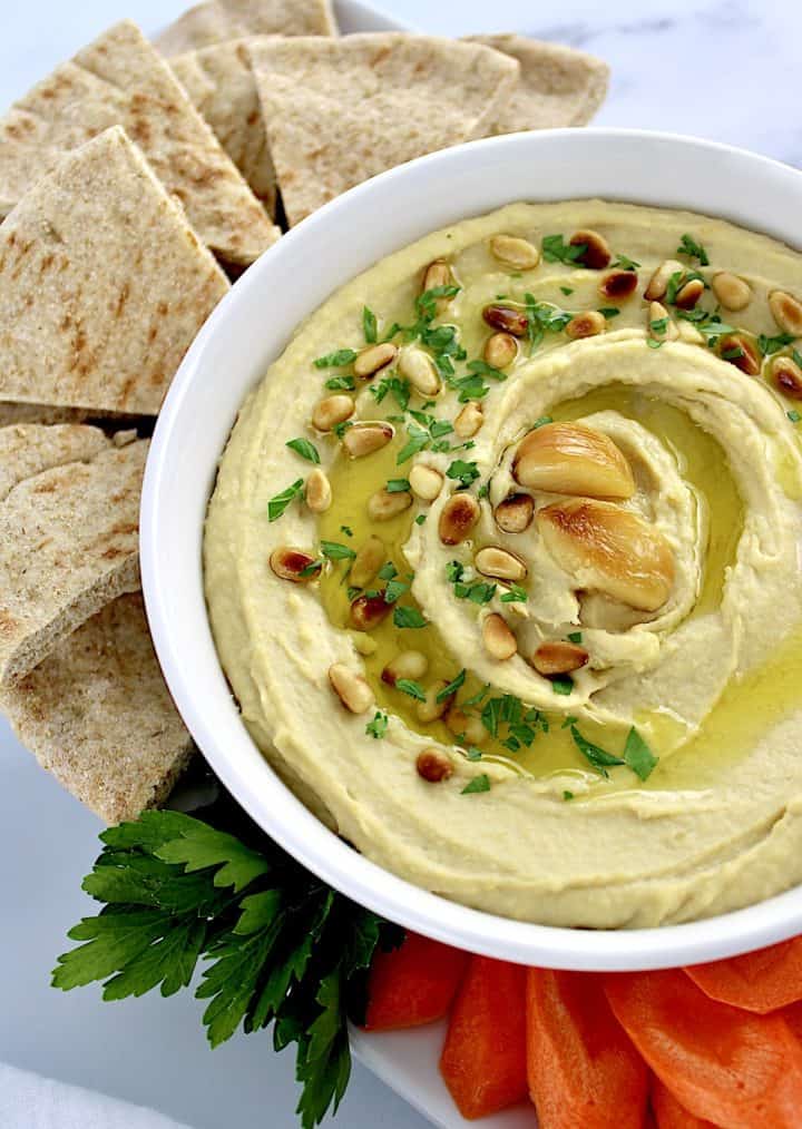 Roasted Garlic Hummus – Nutritious Deliciousness